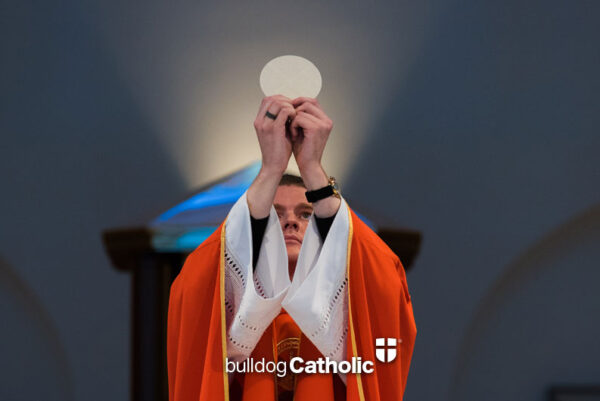Non-Catholics Receiving the Eucharist - bulldogCatholic