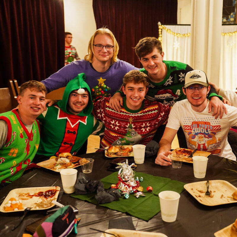 Student Christmas Party 🎄 - bulldogCatholic